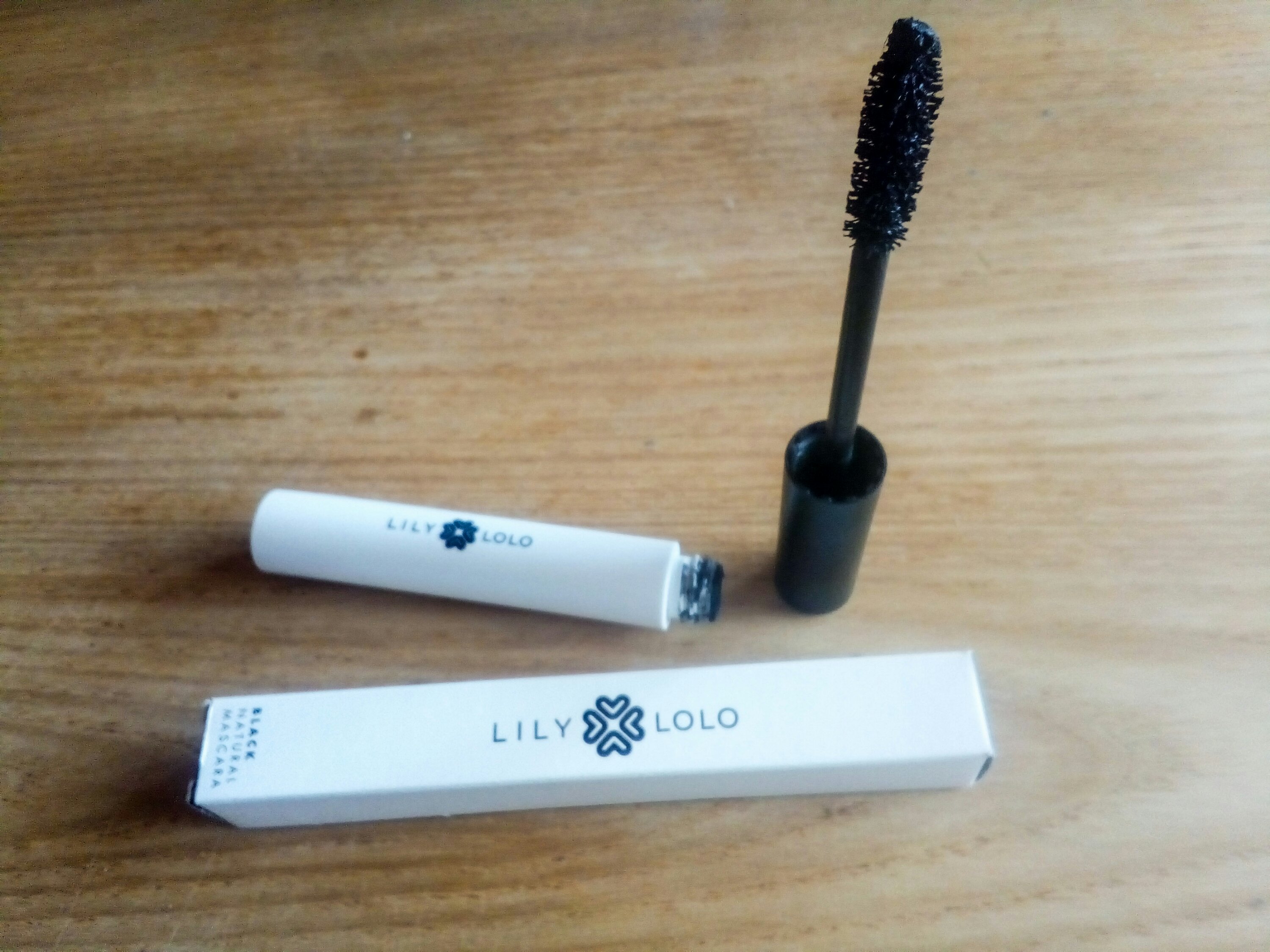 Mascara von Lily Lolo • Glanz & Staub